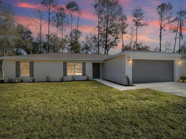 8992 N Lisa Ter, Citrus Springs, FL 34433