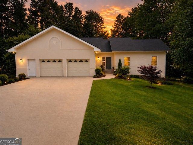 8993 Dornoch Cir, Winston, GA 30187
