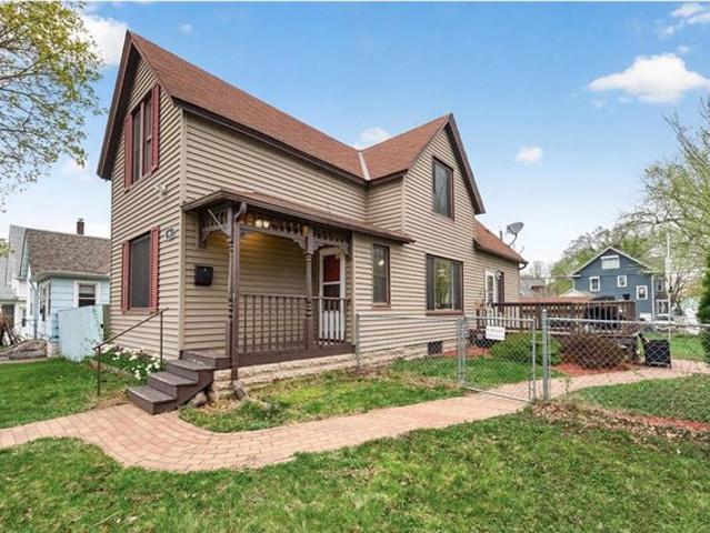 899 Case Ave, Saint Paul, MN 55106