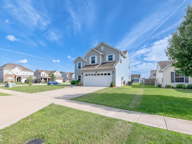 899 Briarstone Drive