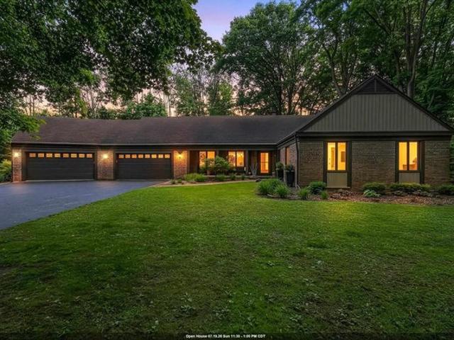 899 Pine Hill Dr, Oneida, WI 54155