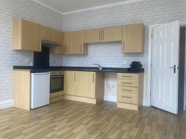 89 93 High Street, Bedford MK40, 1 bed flat to rent, £775 pcm | PrimeLocation