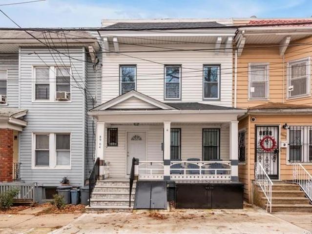 89 04 85Th Rd, Woodhaven, NY