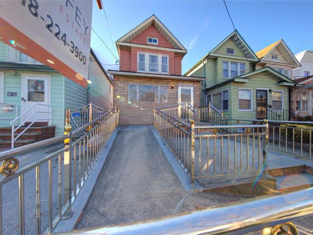89 10 st Street | Compass