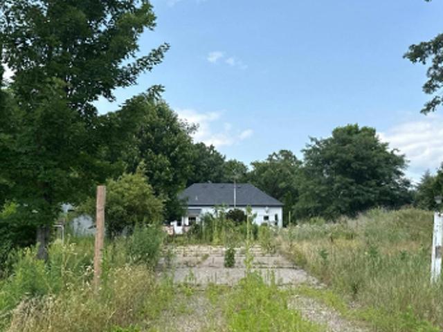 89 1/2 Street Northeast