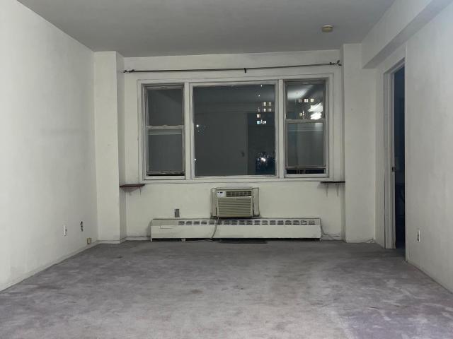 89 15 Parsons Boulevard, Unit 6D | Compass