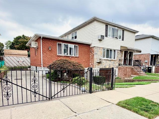 89 16 Doran Ave