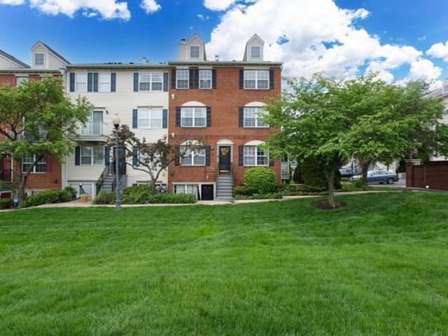 89 Vaughan Dr Unit 89, Newark, NJ 07103