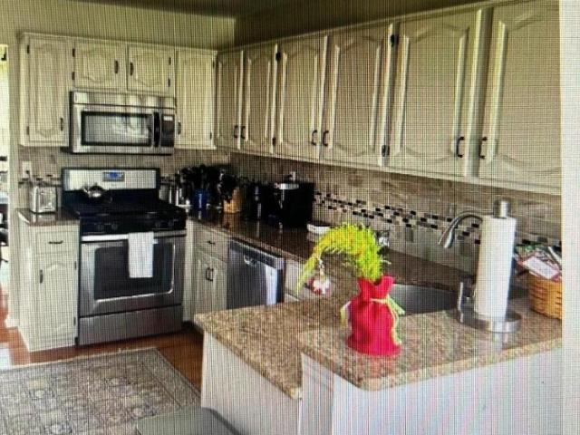 89 Violet Ct