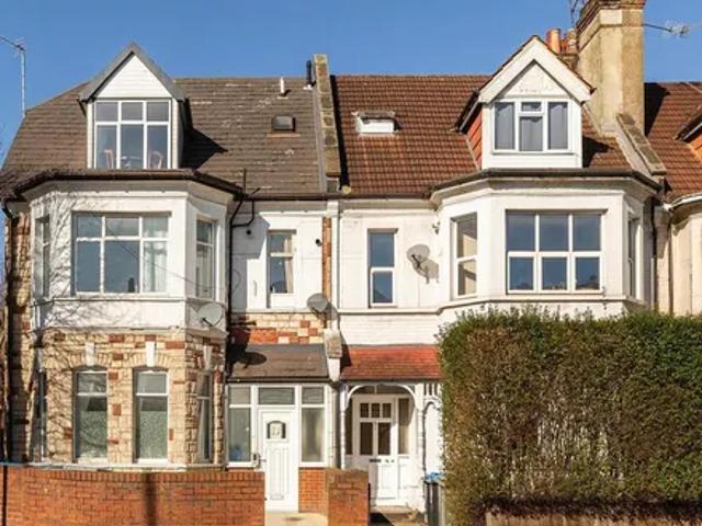 89 Walm Lane, London, NW2 4QG, United Kingdom | 4 bed apartment for rent #165462554 | Rentberry