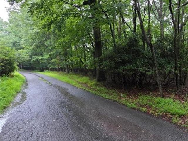 89 Wargo Dr, Jim Thorpe, PA 18229