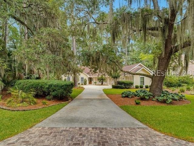 89 Winding Oak Dr, Okatie, SC 29909
