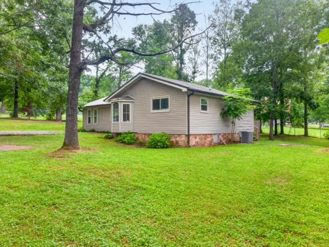 89 Alexander Way