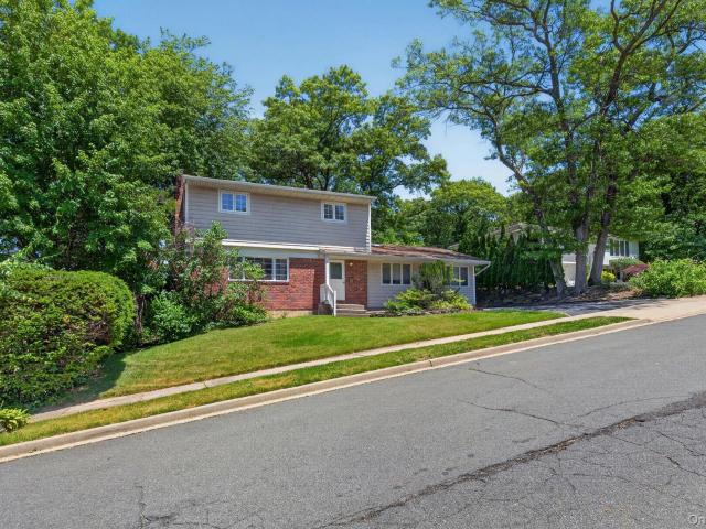 89 Beaumont Drive