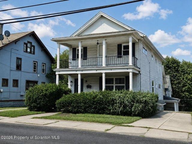 89 Belmont St, Carbondale, PA 18407