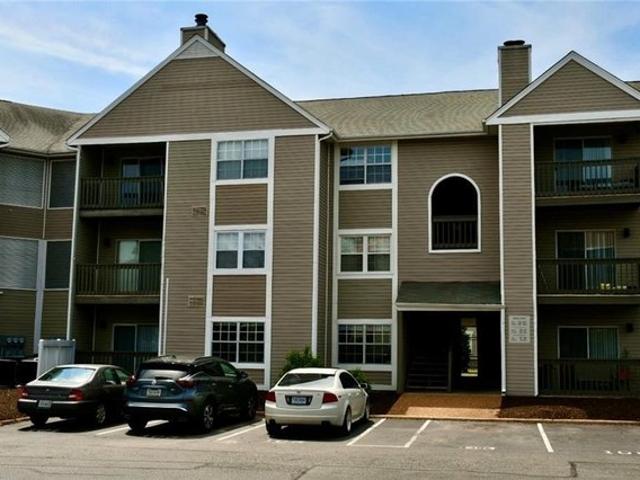 89 Cape Dorey Dr, Hampton, VA 23666