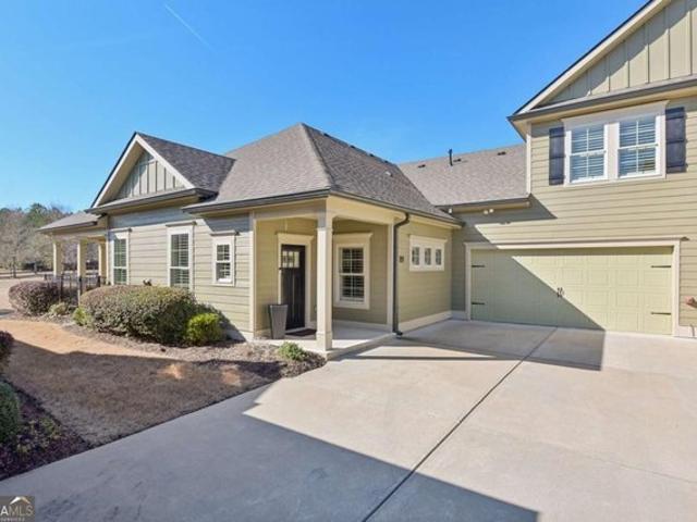 89 Cedarcrest Village Ln, Acworth, GA 30101
