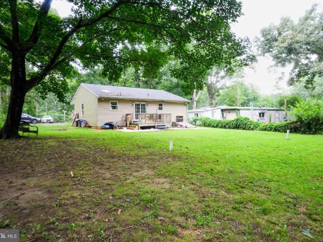 89 Crow Pond Road