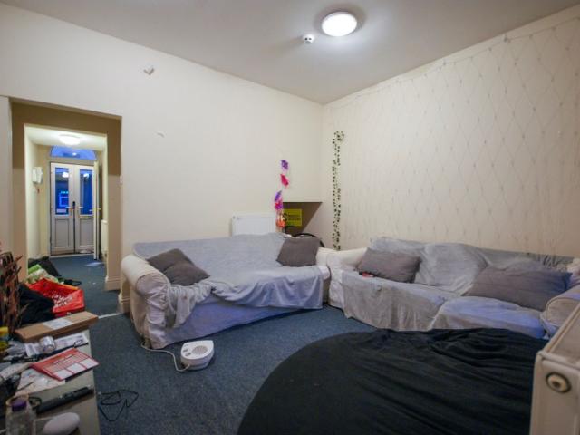 89 Dawlish Road