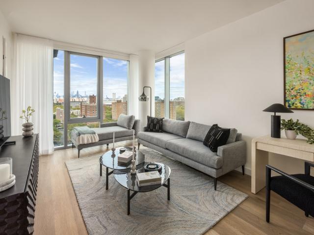 89 De Kalb Avenue, Brooklyn, NY