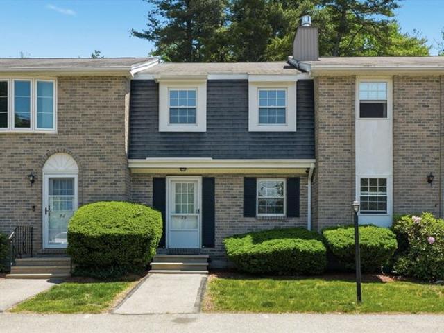 89 Fieldstone Dr, Londonderry, NH 03079