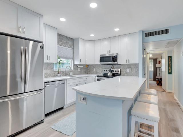 89 Flanders Way, Unit B, Delray Beach, FL 33484 | MLS #B26017