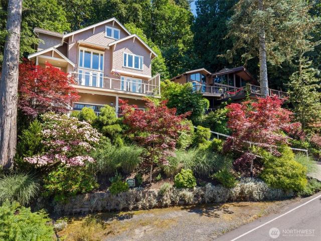 89 Grand View Lane