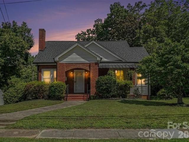 89 Hillcrest Ave SE, Concord, NC 28025
