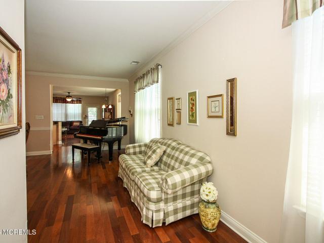 89 Huntington Drive