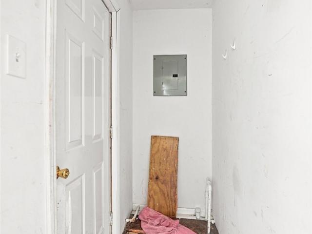 89 Jones Street