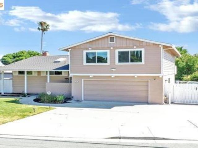 89 Lake Dr, Antioch, CA 94509