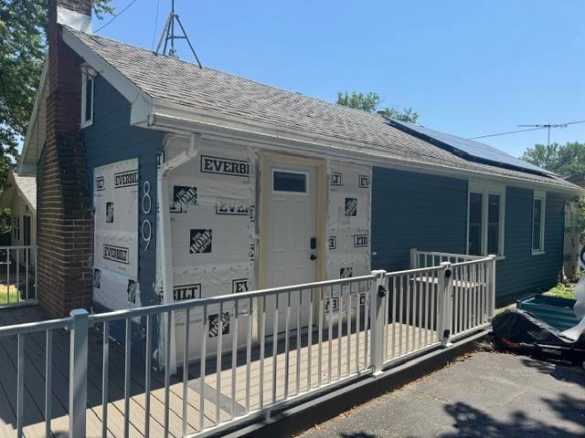 89 Lakeview Avenue