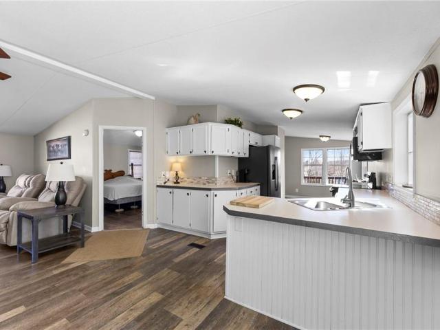 89 Lakeview Ln, Linn Valley, KS 66040 | MLS #2630
