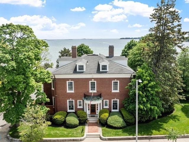 89 Lothrop St, Beverly, MA 01915