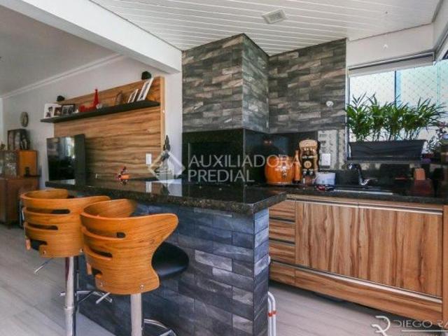 89 M² privativos. Suite. Churrasqueira. Andar alto. Garagem