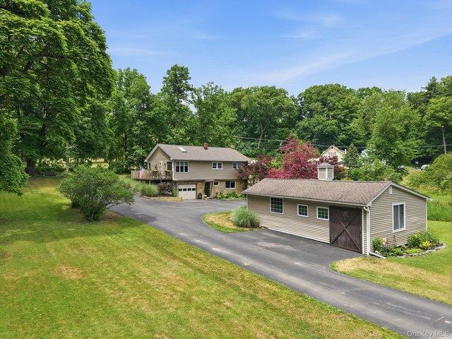 89 Main St, Napanoch, NY 12458
