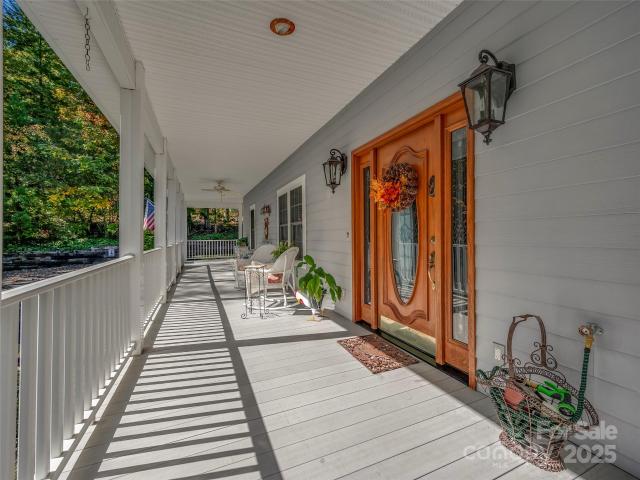 89 Memory Ln, Saluda, NC 28773 | MLS #4314 | Compass