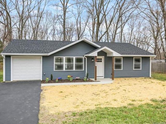 89 Meeting House Ln, Ledyard, CT 06339 in Ledyard, Connecticut