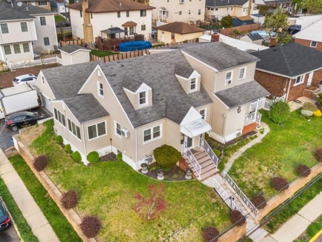 89 Norwood Ave