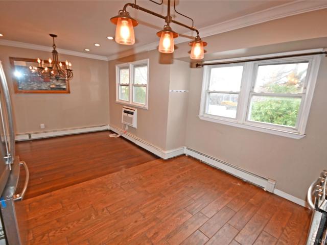 89 Osborne Rd, West Hempstead, NY 11552 | MLS #936724