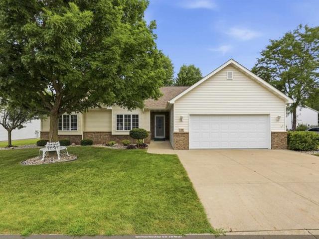 89 Penbrook Cir, Appleton, WI 54913