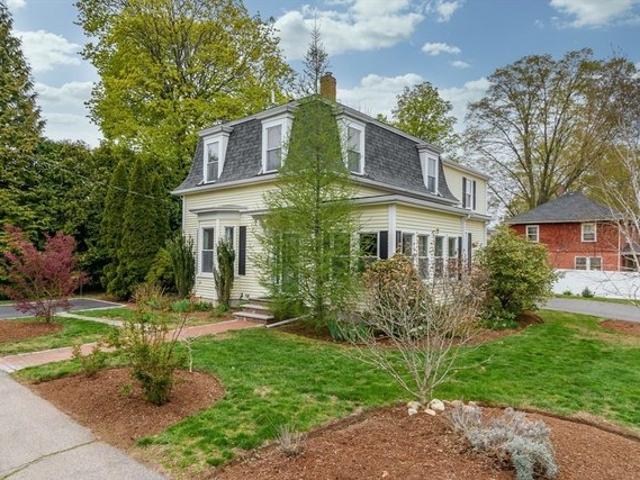 89 Pond St, Natick, MA 01760