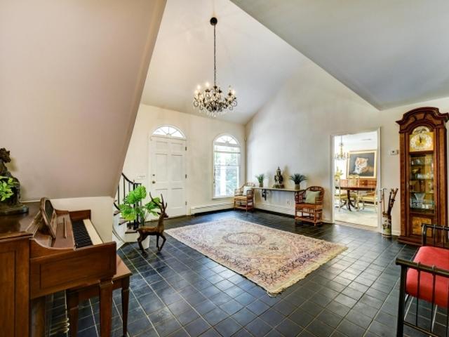 89 Pocono Rd