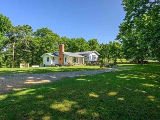 89 Redwing Ln, Yellville, AR 72687