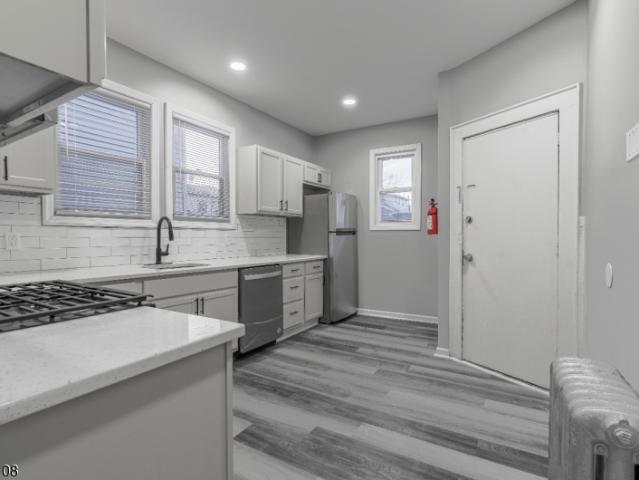 89 Sheridan St