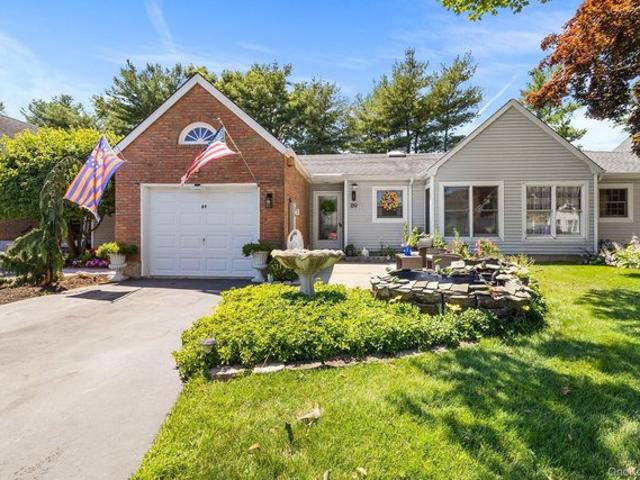 89 Standish Dr, Mount Sinai, NY 11766