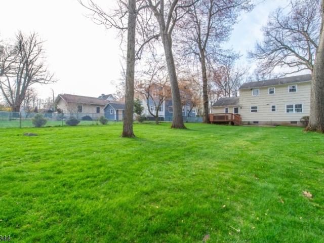 89 Sykes Ave