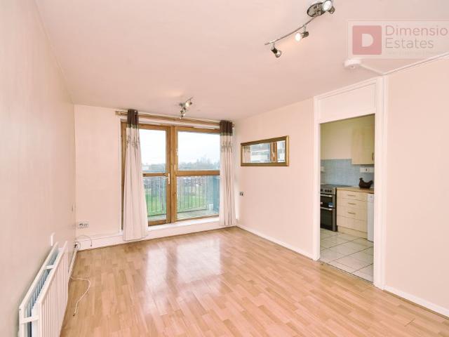 8 Muir Road, E5, London