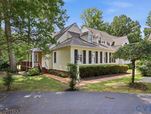 8 Muirfield Green Ln, Midlothian, VA 23112