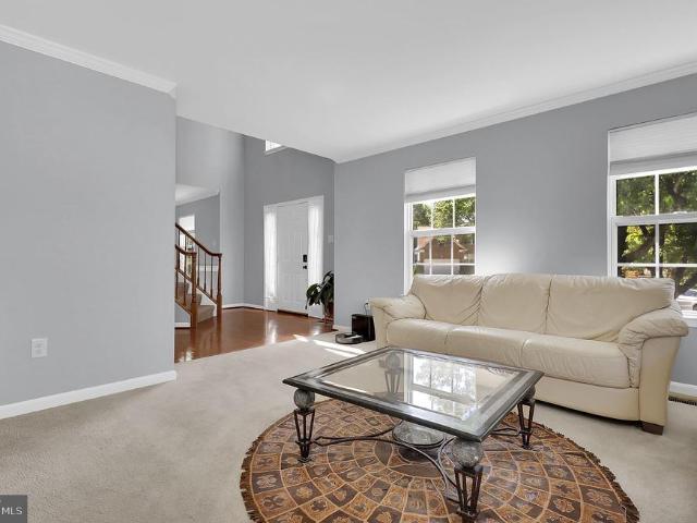 8 Madrigal Court